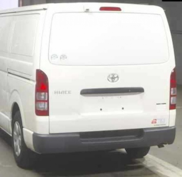 Tail Gate Toyota Hiace 05-14 Narrow